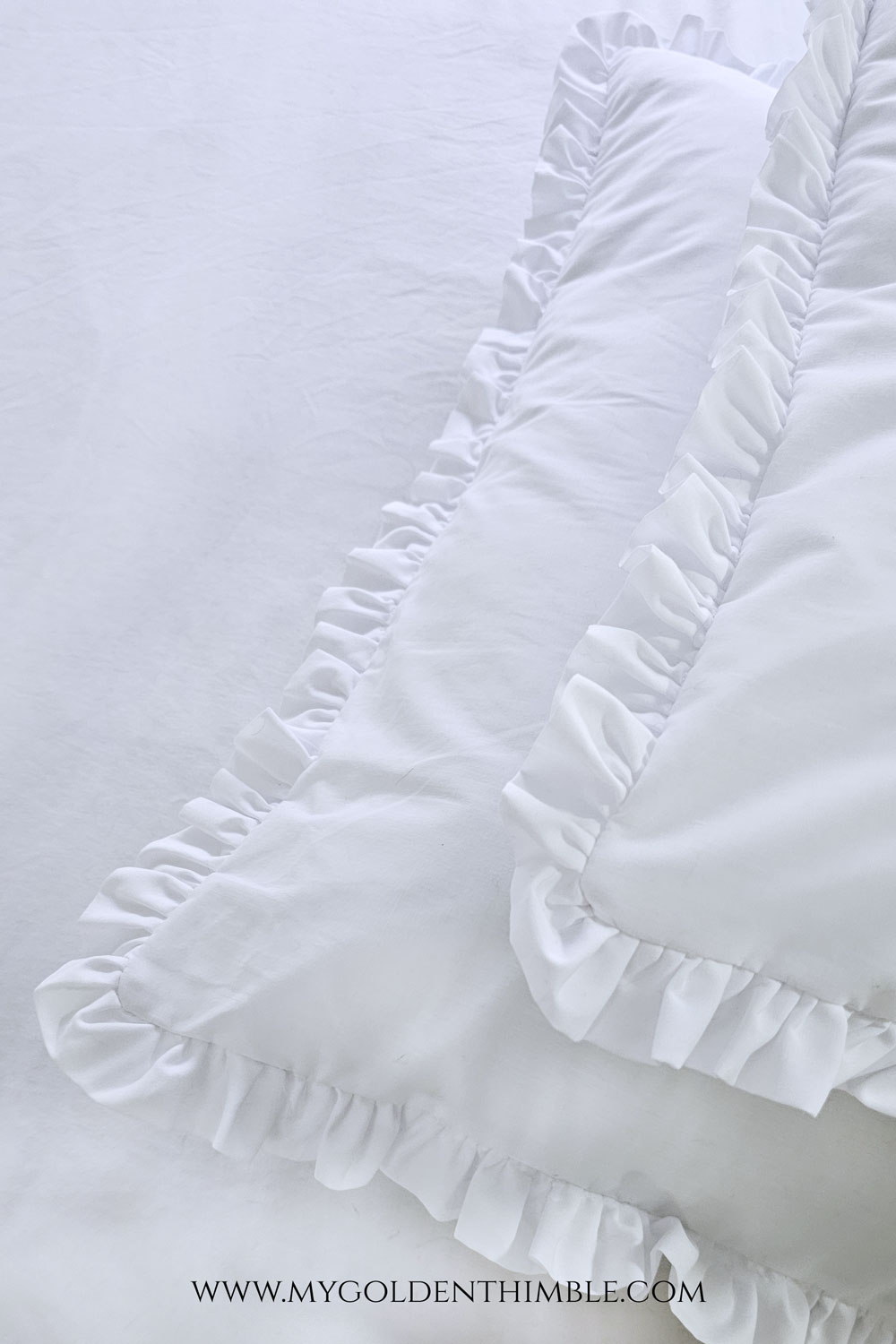 DIY Ruffle Pillowcase Pattern – Easy Tutorial for Any Pillow Size